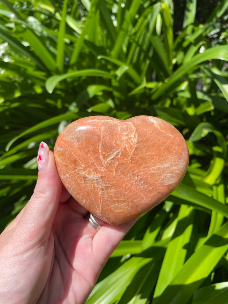 Peach Moonstone Heart B – Daughters And Co Crystals